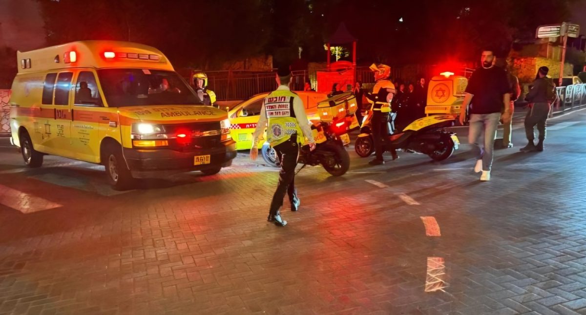 רגעי חרדה: אברך צעיר קרס מול המתפללים | חרדים ירושלים