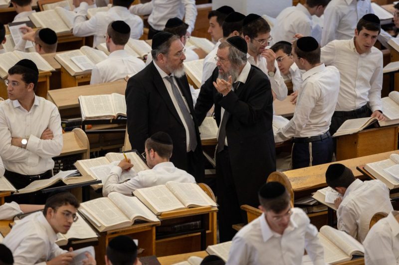 "גם יומיים לא יספיקו": התשובה המפתיעה של ראש ישיבת חברון | חרדים ירושלים