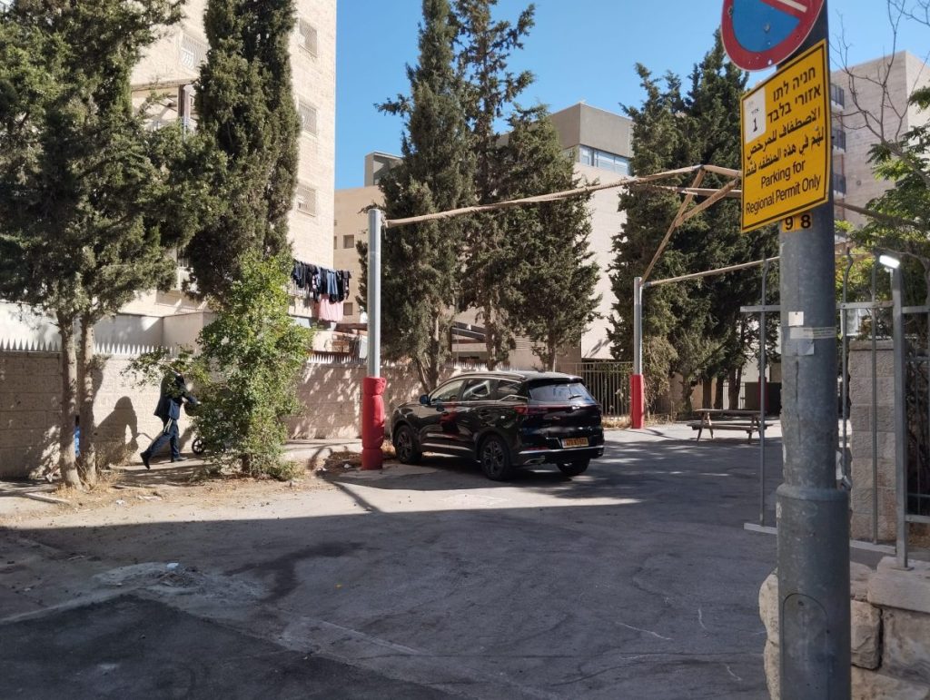לאחר מאבק ממושך: המתחם הקהילתי חזר לשימוש התושבים | חרדים ירושלים